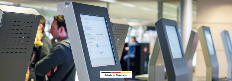 Digitale Infoterminals & Kiosksysteme - für jede Branche | Werkstation